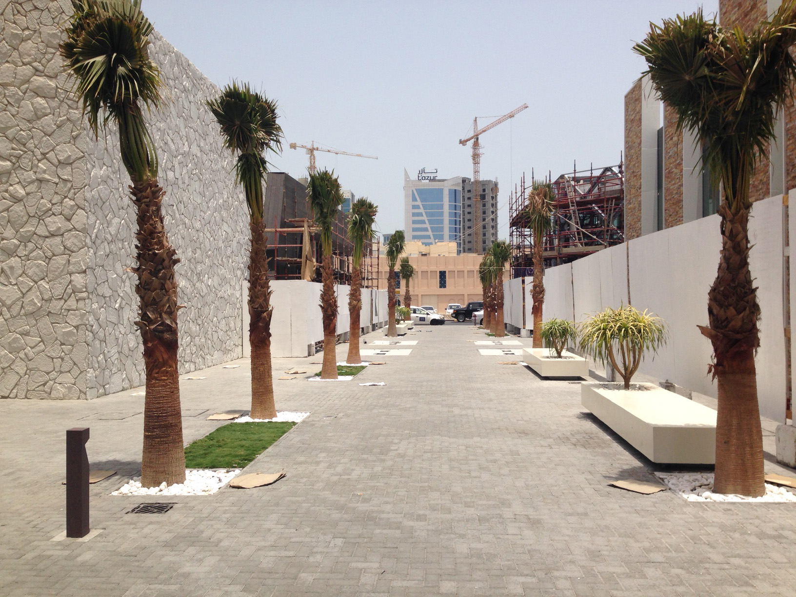 SEEF MALL OUTDOORS RESTAURANT | EMGA